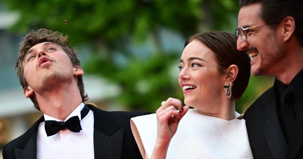 Pedro Pascal y Austin Butler protegen a Emma Stone de una abeja en Cannes