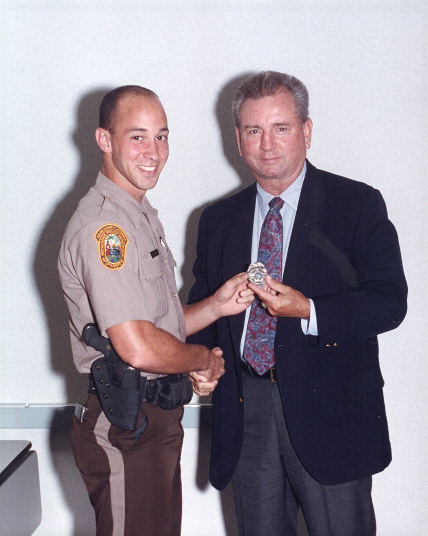 Mario Knapp, el veterano de la policía que busca ser alguacil de Miami-Dade