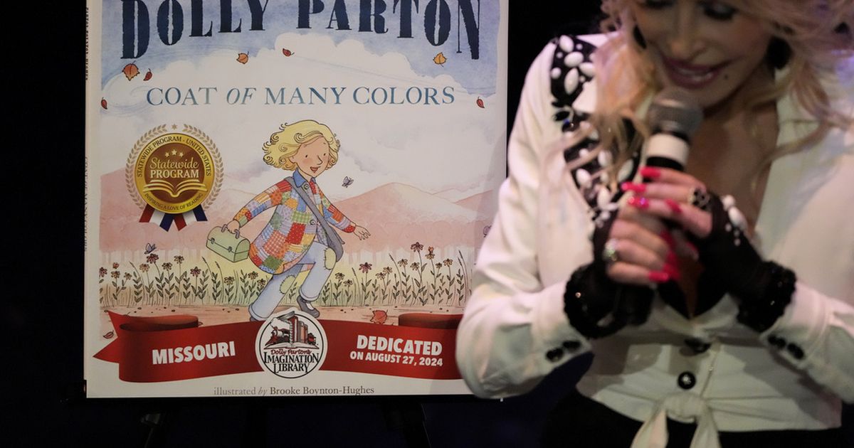 Dolly Parton promueve el acceso a la lectura a través del programa ...