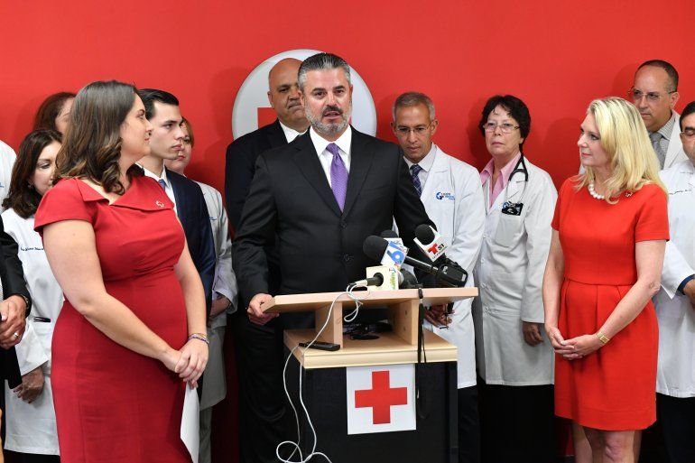 Leon Medical Centers dona 100.000 dólares para damnificados en Texas