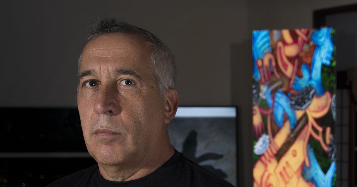 Claudio Castillo, el arte de provocar al tiempo