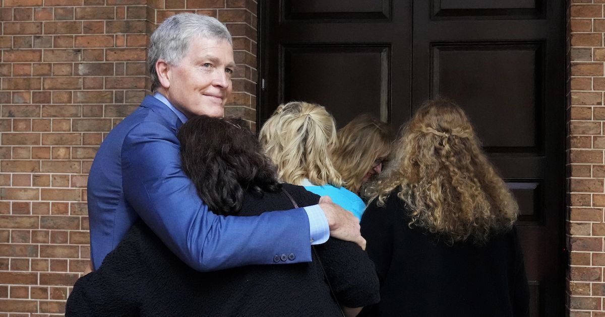 Confesión de un asesinato en 1988: Cayó por el acantilado