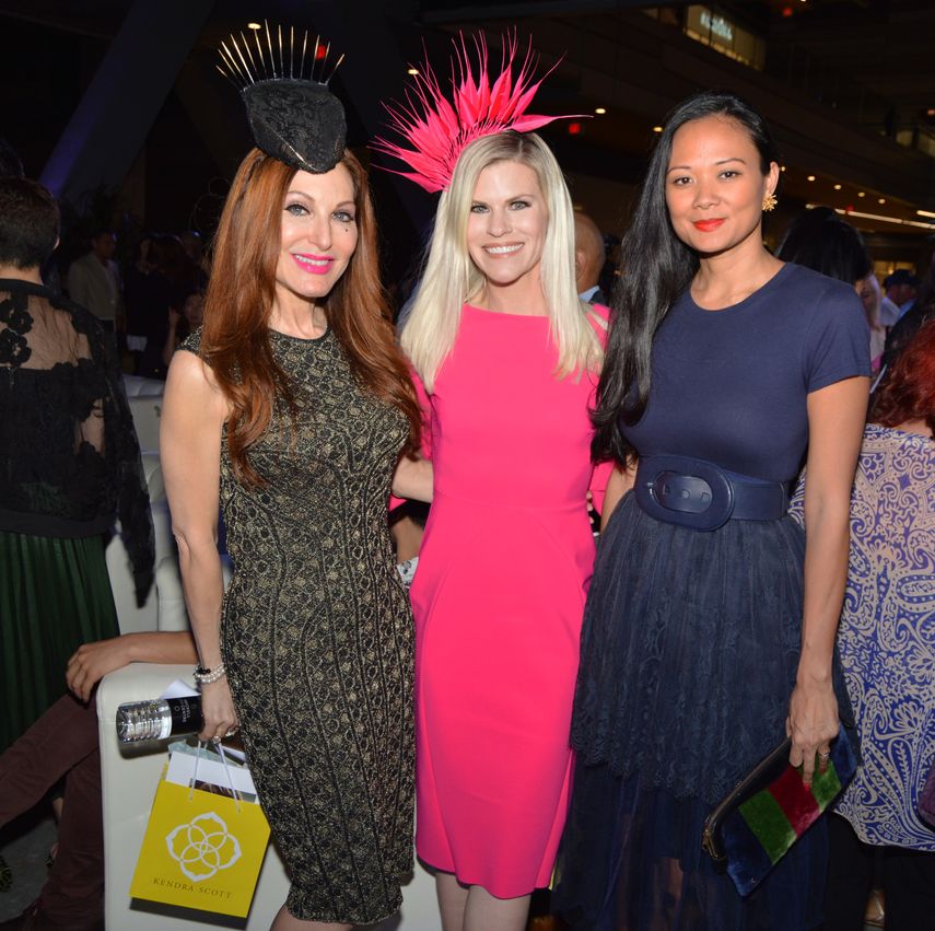 Socializando entre sombreros