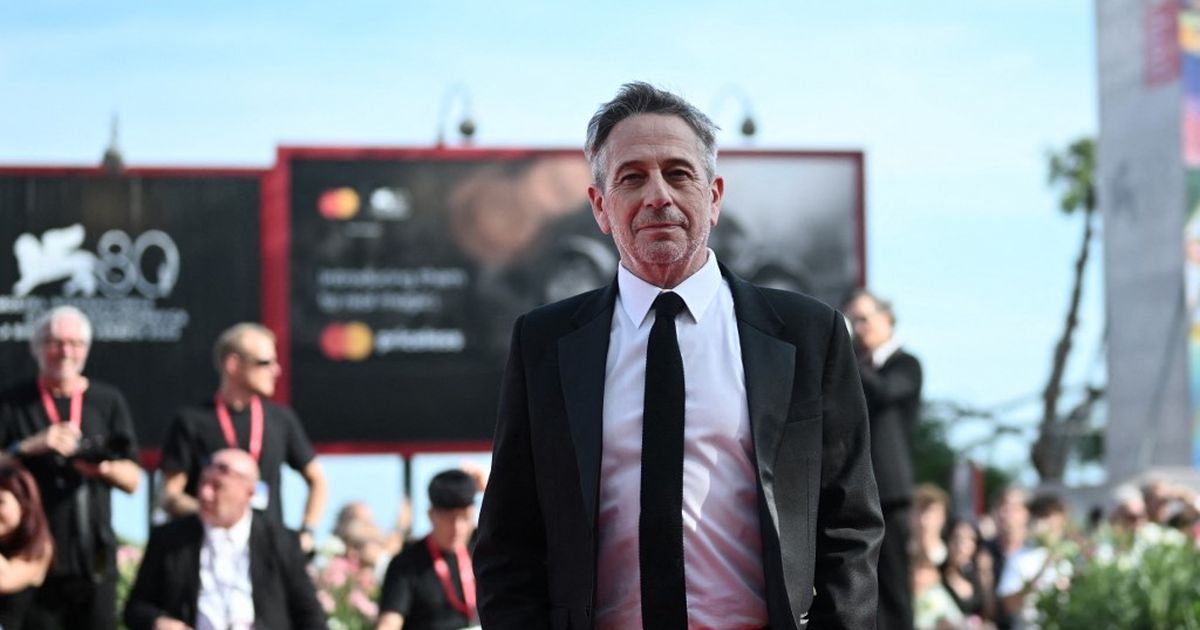 Actor Alfredo Castro repasa la historia de Chile en Los mil días de Allende