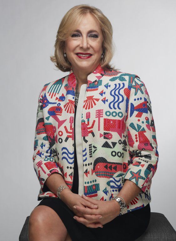 Forbes cita a Paula Santilli entre las 100 mujeres poderosas