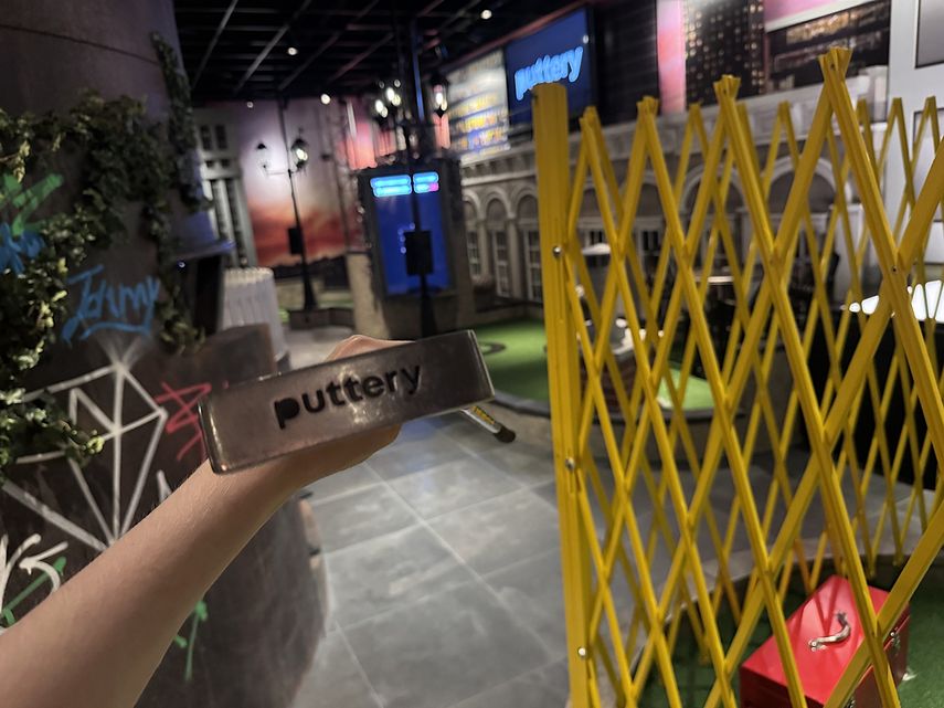 Puttery Miami combina cócteles y minigolf en Wynwood