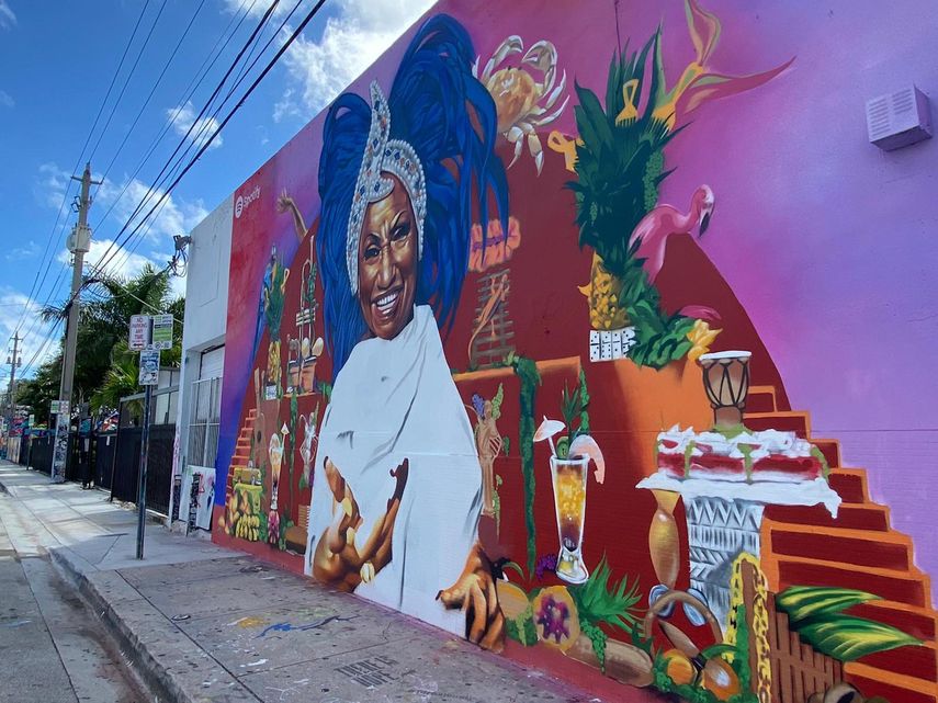 Inauguran mural en honor a Celia Cruz en Wynwood